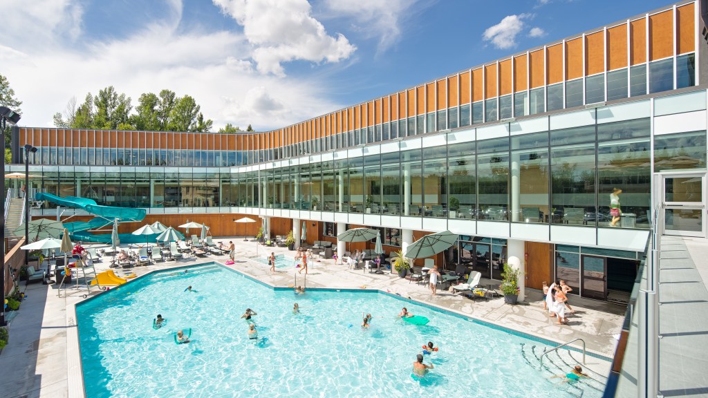 Glencoe Club Addition & Renovation | GGA-Architecture